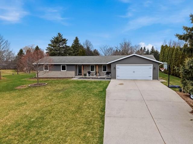 3572 N 49th St, Sheboygan, WI 53083
