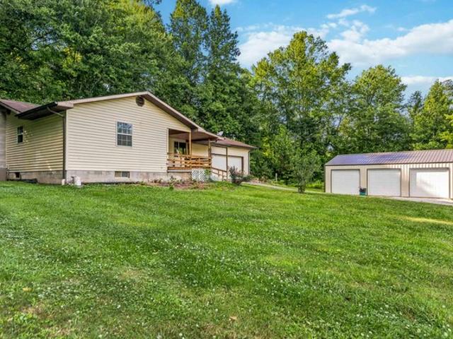 3572 Echo Valley Rd, Lily, KY 40740