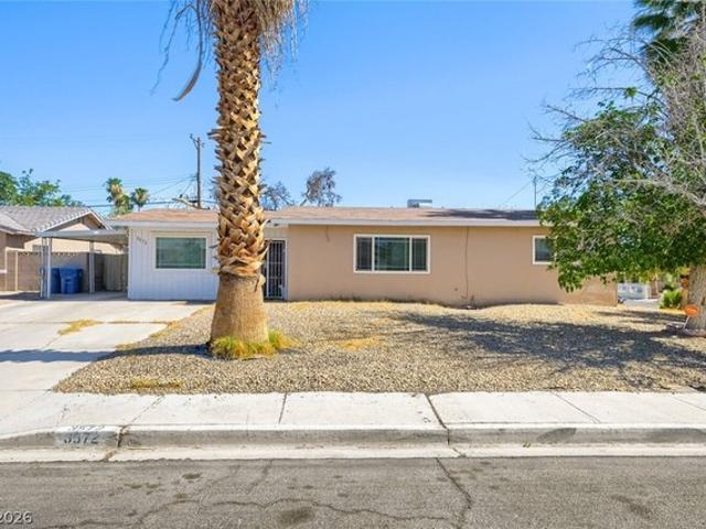 3572 Regents Cir, Las Vegas, NV 89121