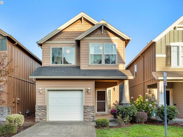 3572 SE Pinewood Ave, Hillsboro, OR 97123