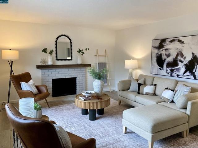 3573 Falcon Dr, Concord, CA 94520