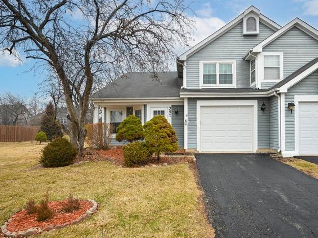 357 Cedar Ct, Carol Stream, IL 60188