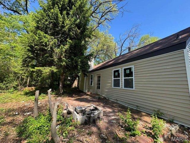 357 Adrian Dr, Saint Louis, MO 63137