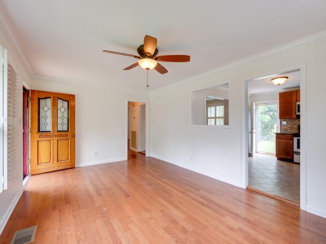 357 Gillette Rd
