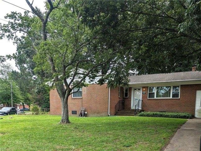 357 Gracie Rd, Chesapeake, VA 23325