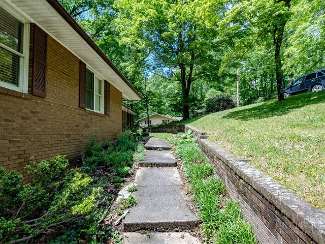 357 Kalmia Lane