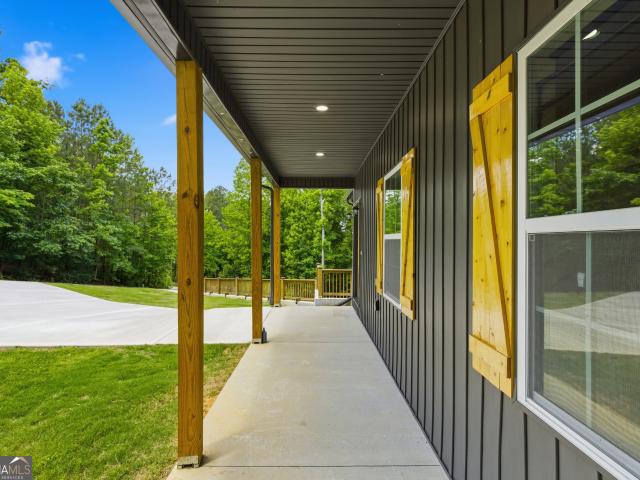 357 Orchard Way SE
