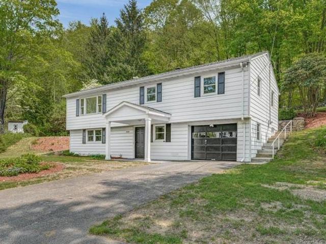 357 May St, Naugatuck, CT 06770