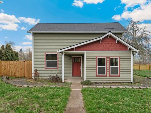 357 N Yamhill St, Carlton, OR 97111