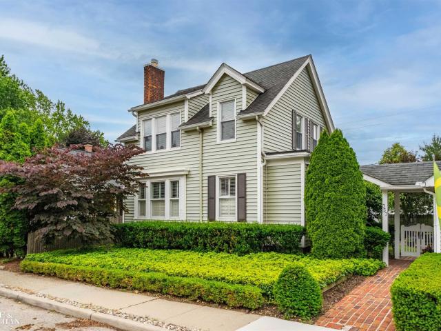 357 roosevelt pl. Place