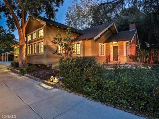 357 W 10th St, Claremont, CA 91711