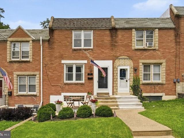 357 W Salaignac St, Philadelphia, PA 19128