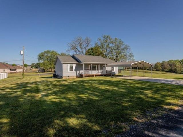 357 W Springbrook Rd, Broadway, VA 22815