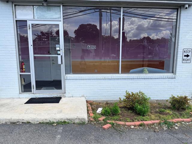 357 Windsor Highway 600