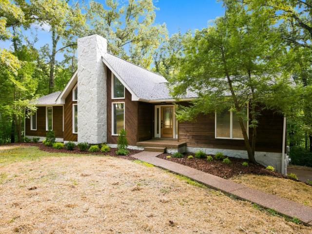357 Twin Oaks Dr