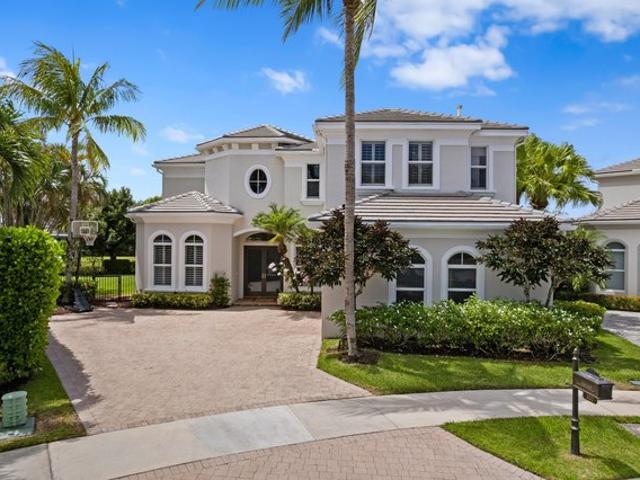 357 Vizcaya Dr, Palm Beach Gardens, FL 33418