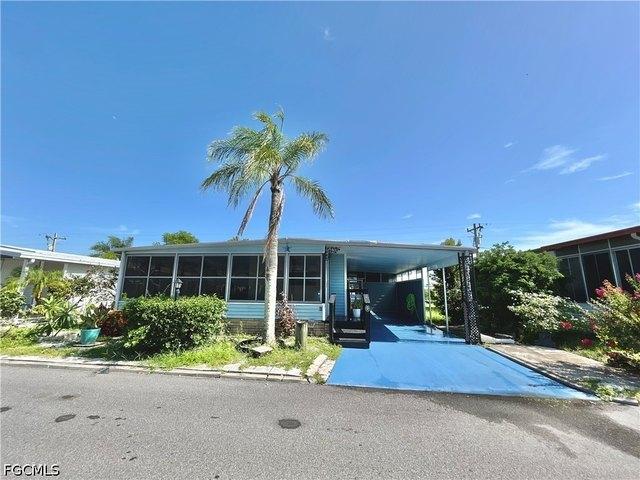 3584 Celestial Way, North Fort Myers, FL 33903