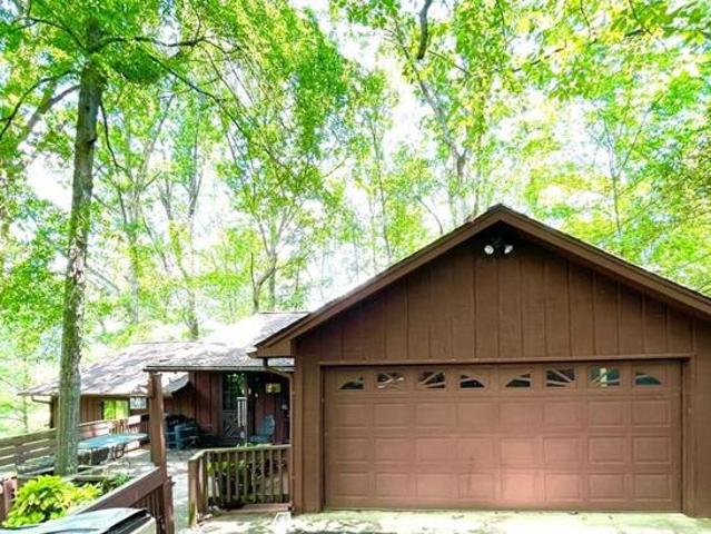 3584 Ridge Dr, Gainesville, GA 30501