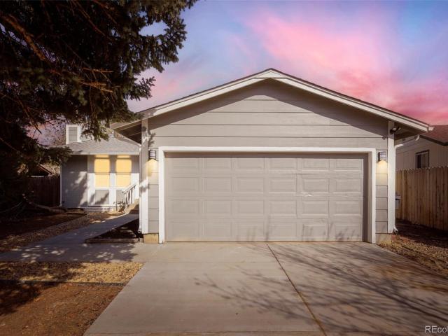 3584 S Olathe Way, Aurora, CO 80013 | MLS #9842 | Compass