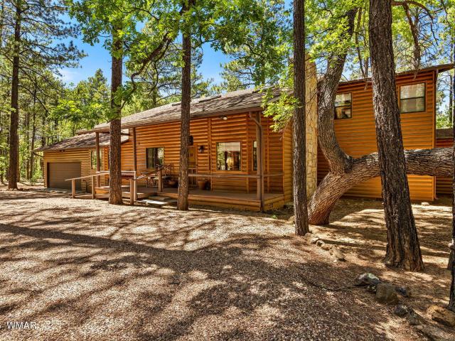 3584 Woodpecker Lane
