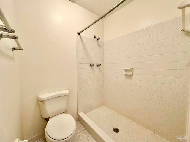 3585 Blueridge Dr, Pensacola, FL 32504 | MLS #678871