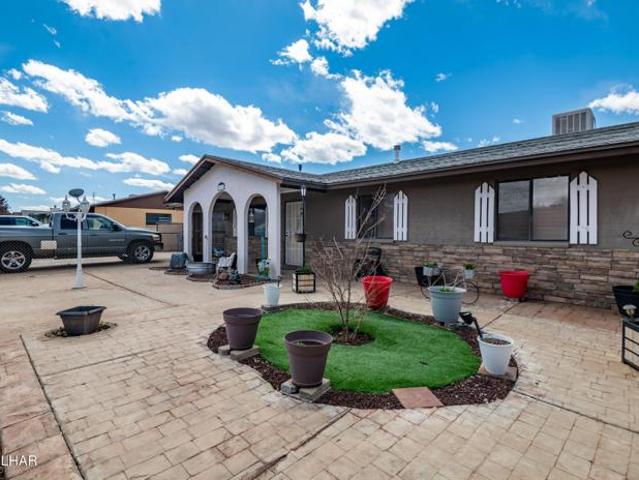 3585 Irving St, Kingman, AZ 86409
