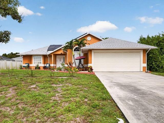 3586 SW Pumpkin St, Port Saint Lucie, FL 34953