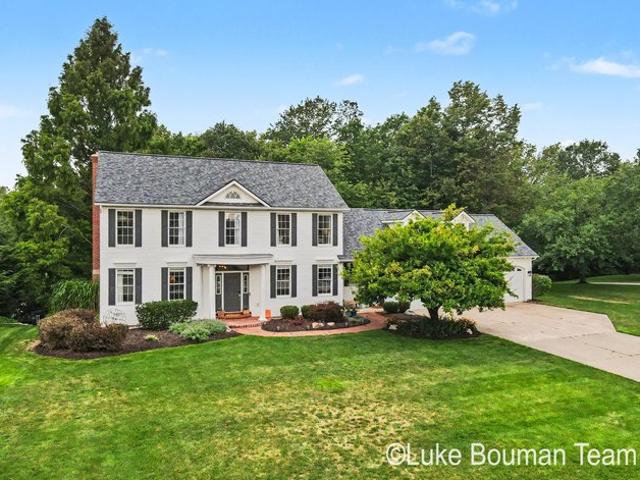 3587 Elk Ct, Zeeland, MI 49464