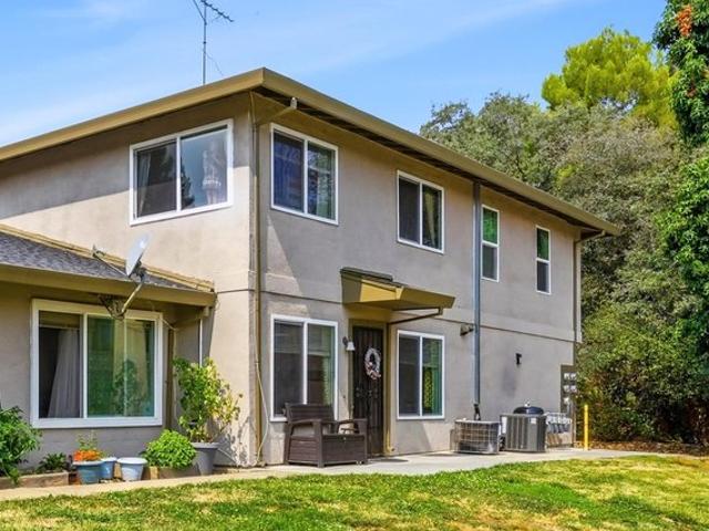 3587 Galena Dr Unit 3, Auburn, CA 95602