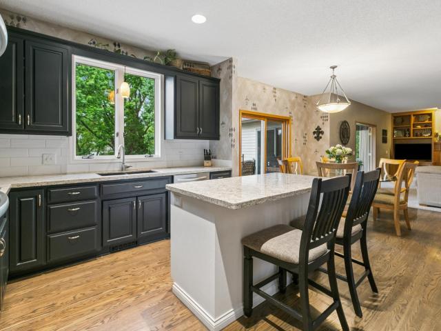 3588 Commonwealth Bay