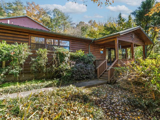 3588 Four Seasons Lane
