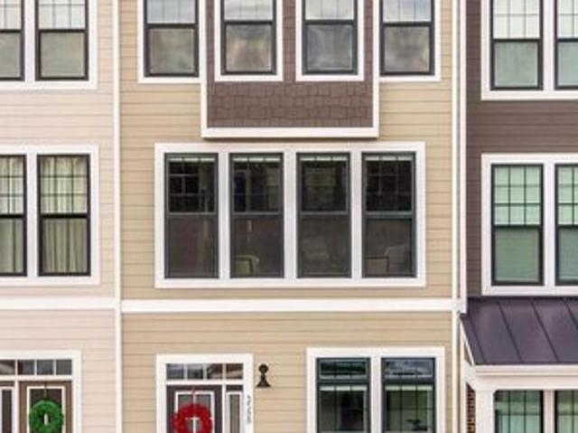 3588 Stephensons Hill Ln, Marshall, VA 20115