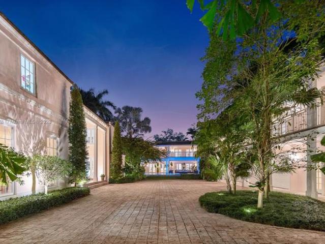 3580 Moorings Way, Miami, FL 33133