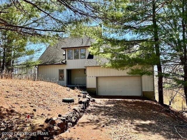 3580 High Crest Rd, Canadensis, PA 18325