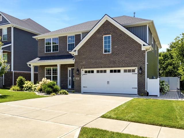 3581 Bay Springs Park
