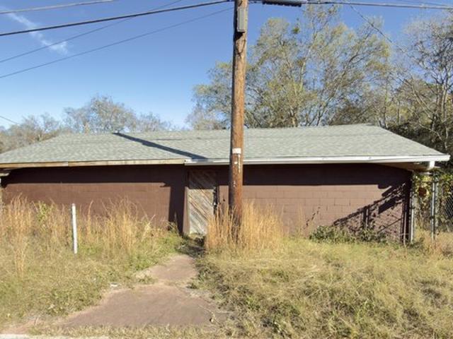 3581 Hollingsworth Rd, Macon, GA 31210