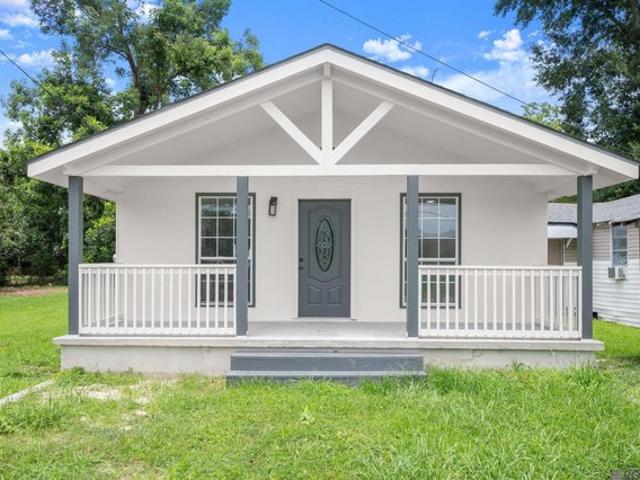 358 Kentucky Ave, Port Allen, LA 70767