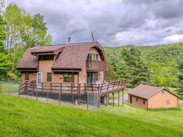 358 High Meadow Way, Danby, VT 05739