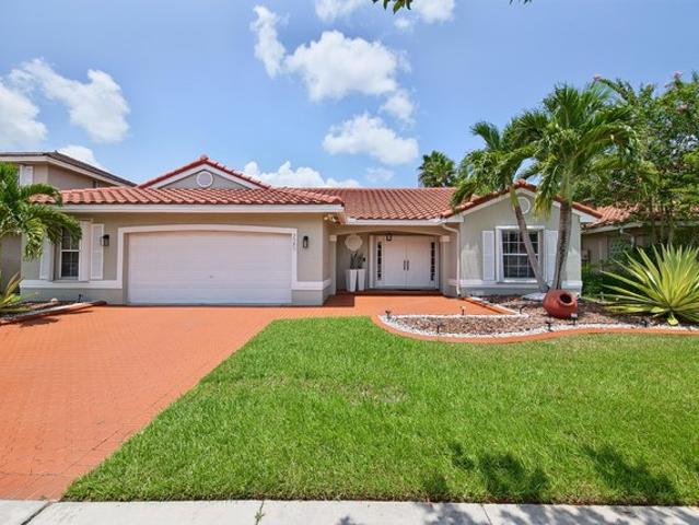 358 NW 188th Ter, Pembroke Pines, FL 33029
