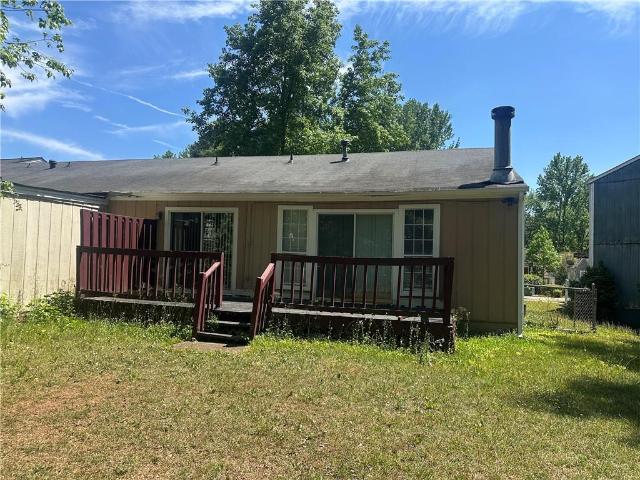 358 Pin Oak Court SW