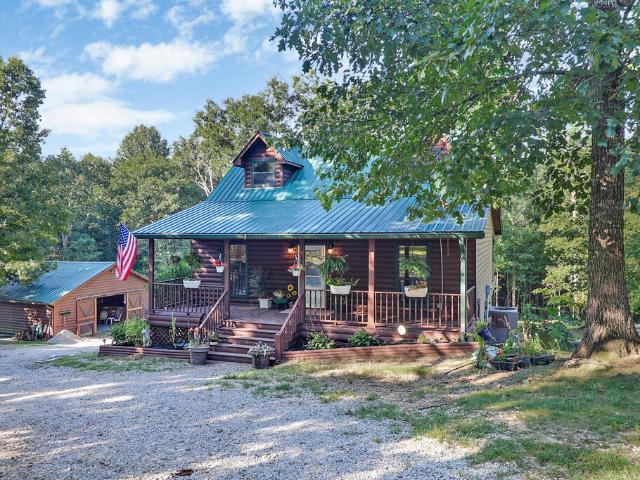 358 Red Oak Dr