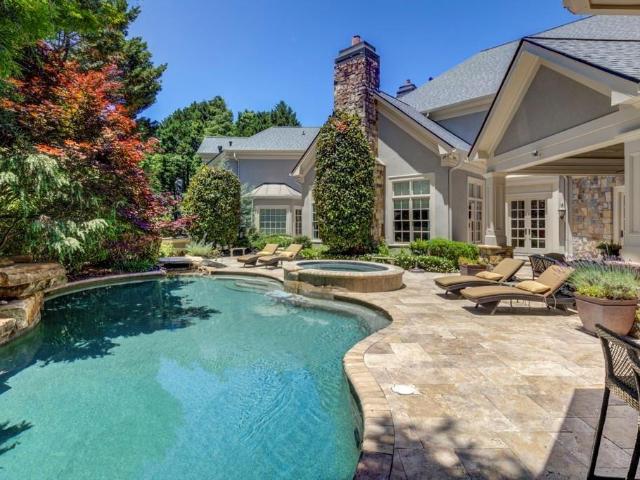 3594 Tuxedo Court