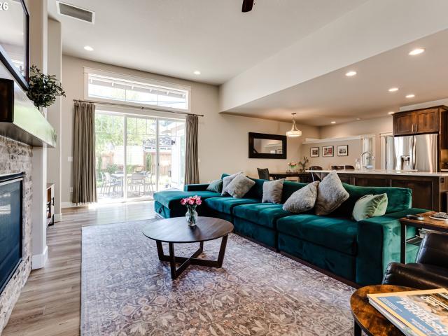 3595 mountain quail ln