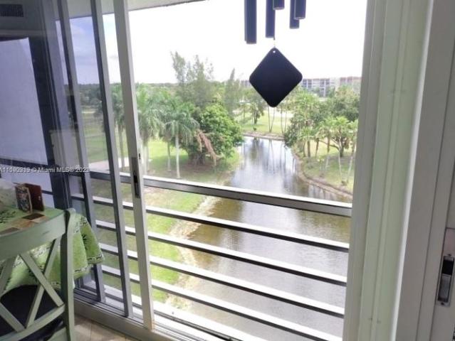 3595 Birdie Dr #607 Lake Worth, FL 33467
