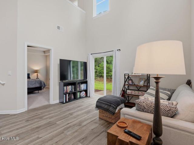 3598 Roseblossom Drive