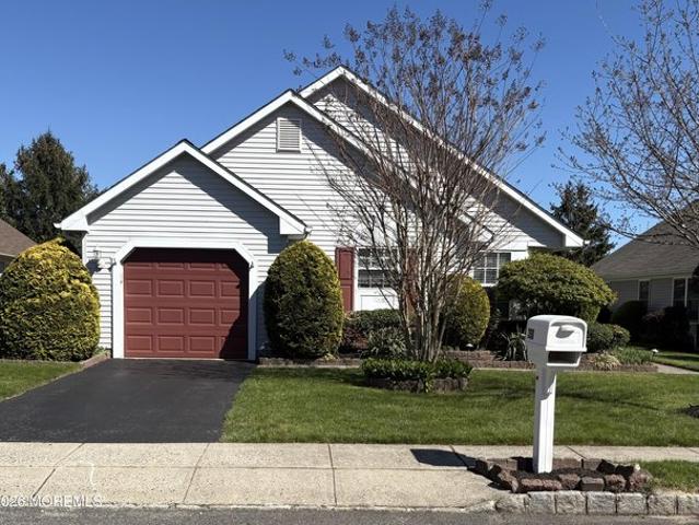 3598 Vicari Ave, Toms River, NJ 08755