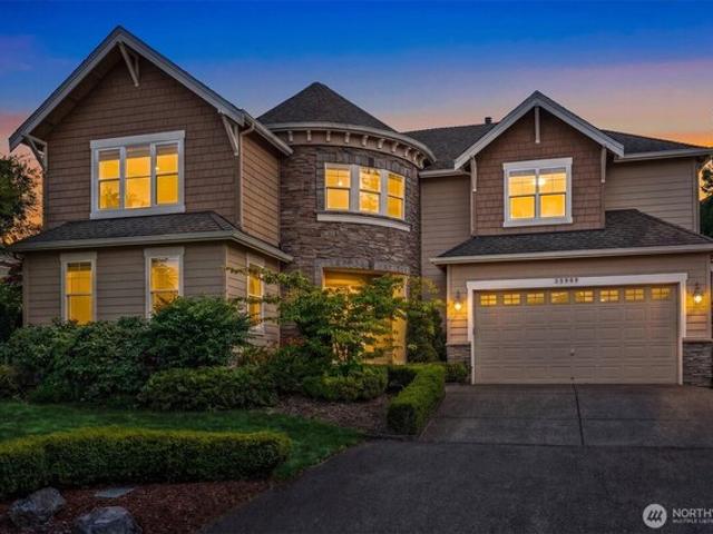 35909 SE Boulder Ct, Snoqualmie, WA 98065