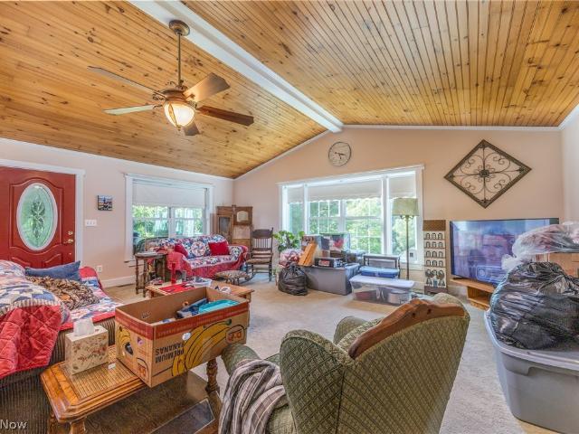 3590 Stanleyville Road