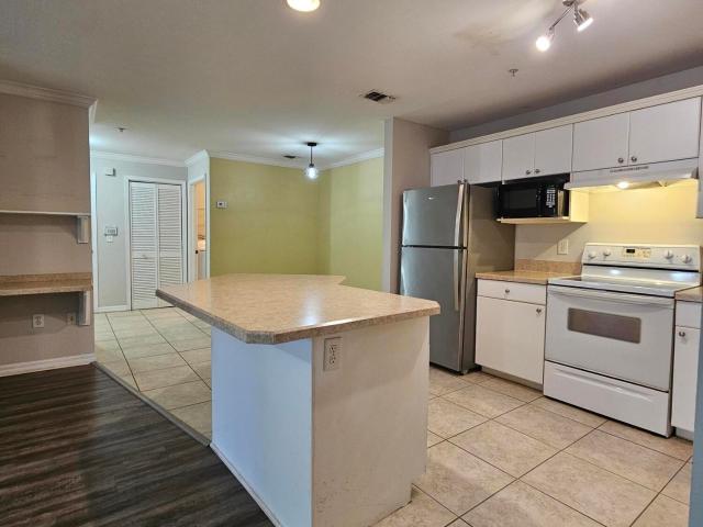 3591 Kernan Blvd S, Unit 323, Jacksonville, FL 32224 | MLS #2102 | Compass