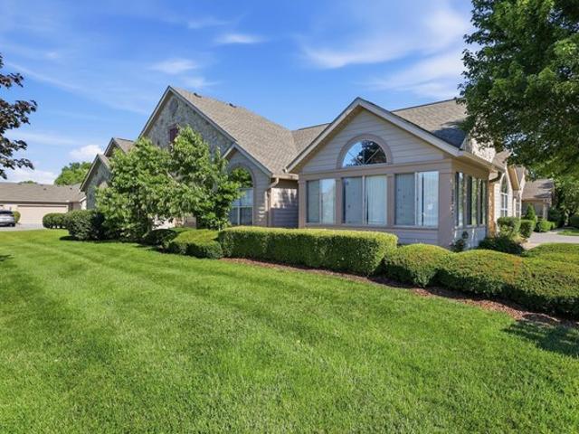 3592 Stoneway Pt, Powell, OH 43065